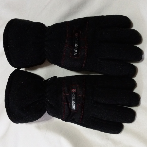 Swiss Tech | Accessories | Swiss Tech Gloves | Poshmark